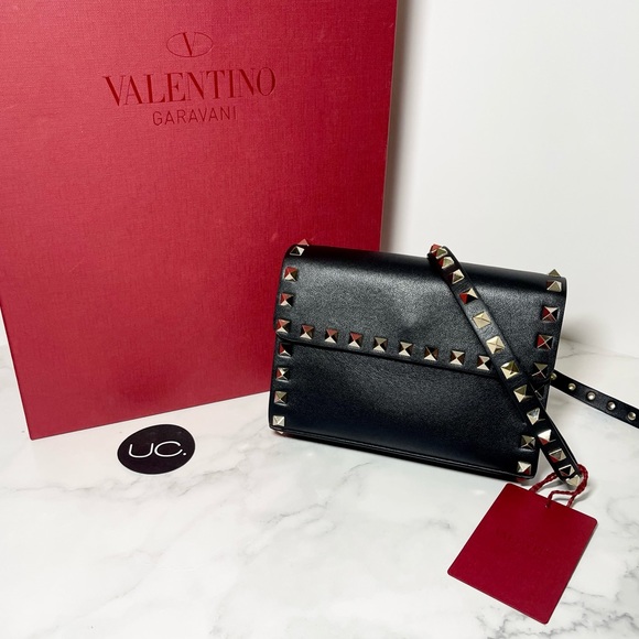Valentino Garavani | Bags | Valentino Rockstud Crossbody Bag Black ...